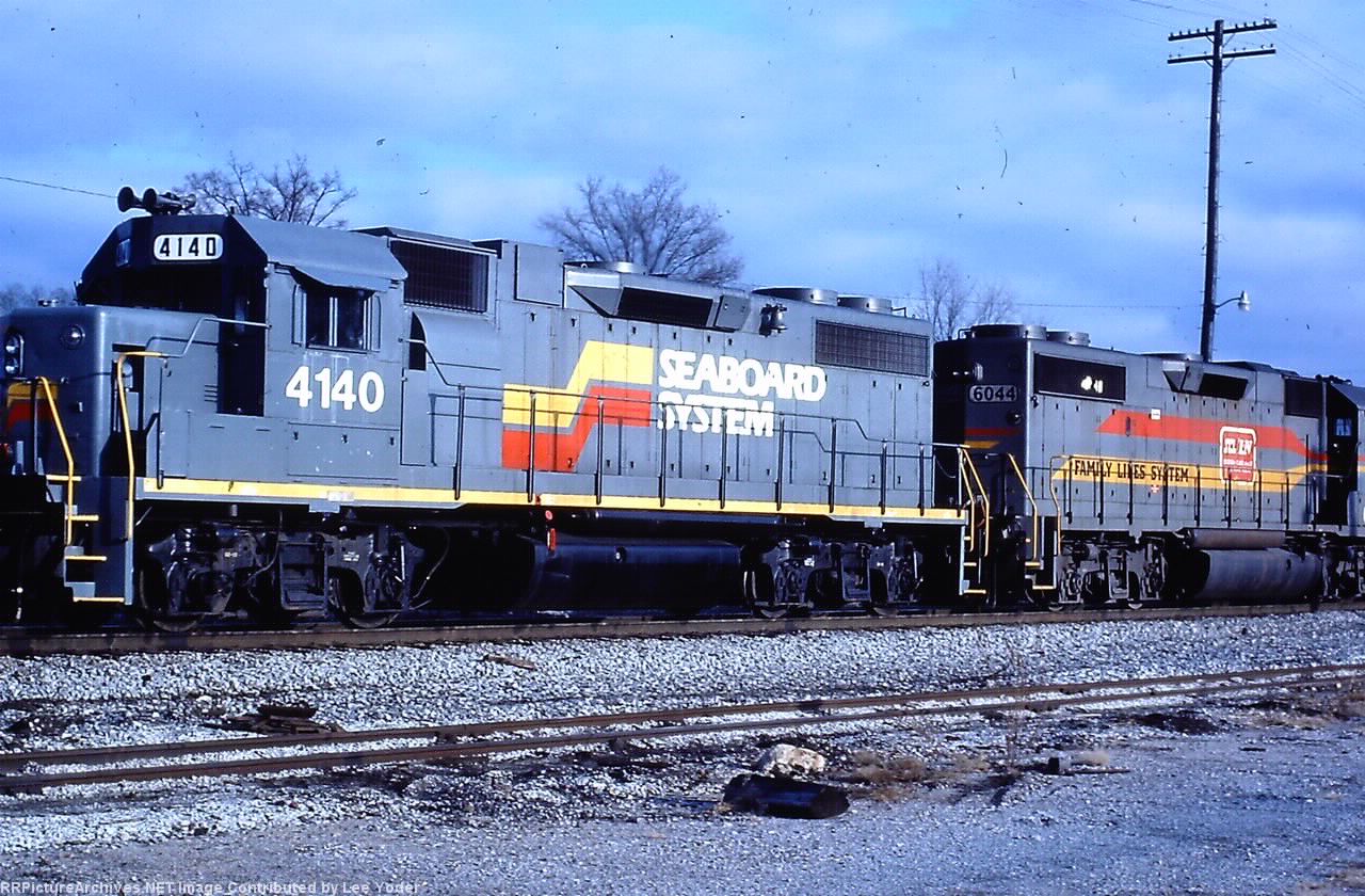 SBD 4140 GP38-2